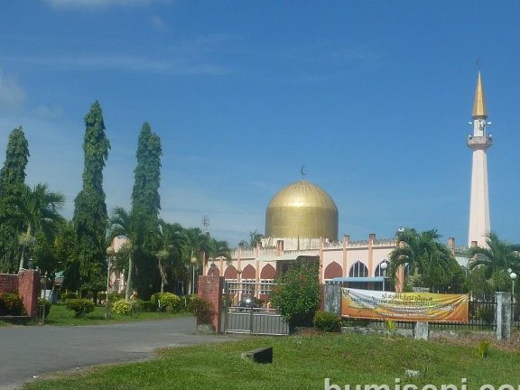 Masjid di Miri: Keunikan dan Sejarahnya